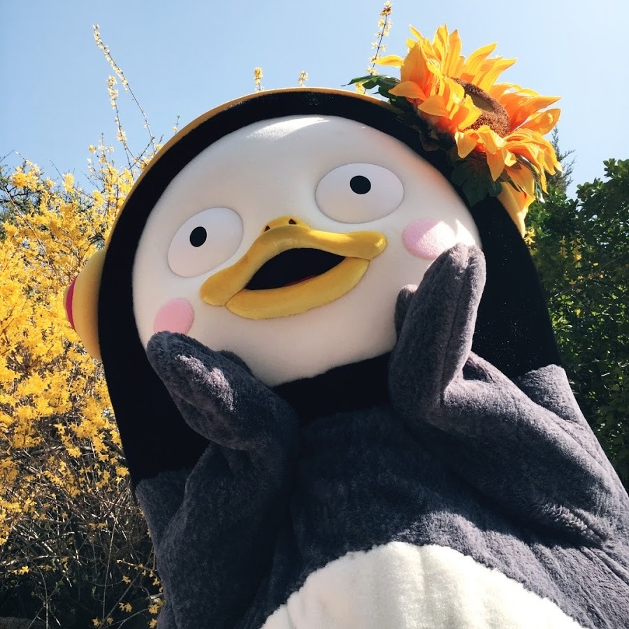 [Original Content] Meet Pengsoo: The Genderless Penguin Gunning for Billboard Fame — UnitedKpop