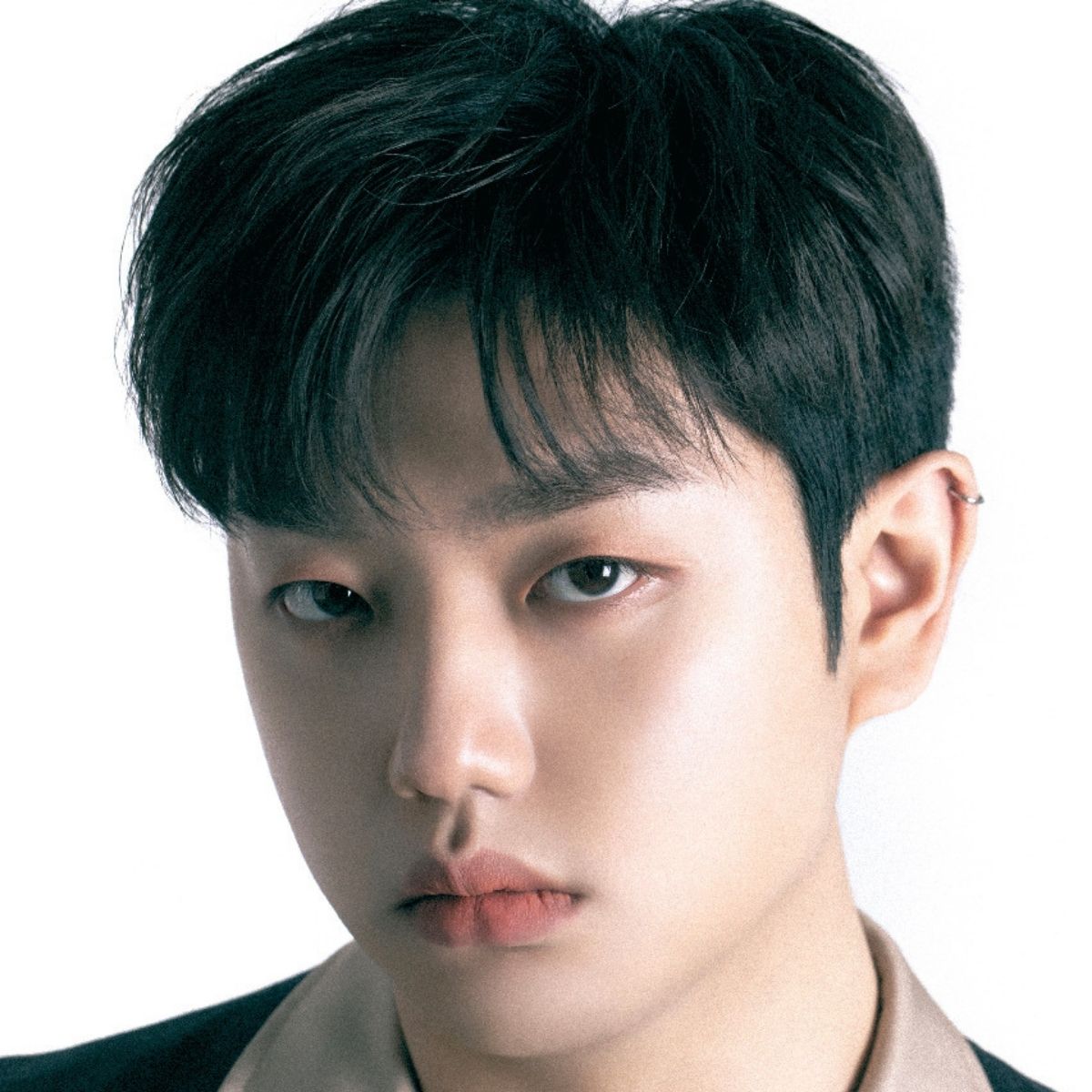 [INTERVIEW] Sam Kim on promoting his English track 'Smile'! — UnitedKpop